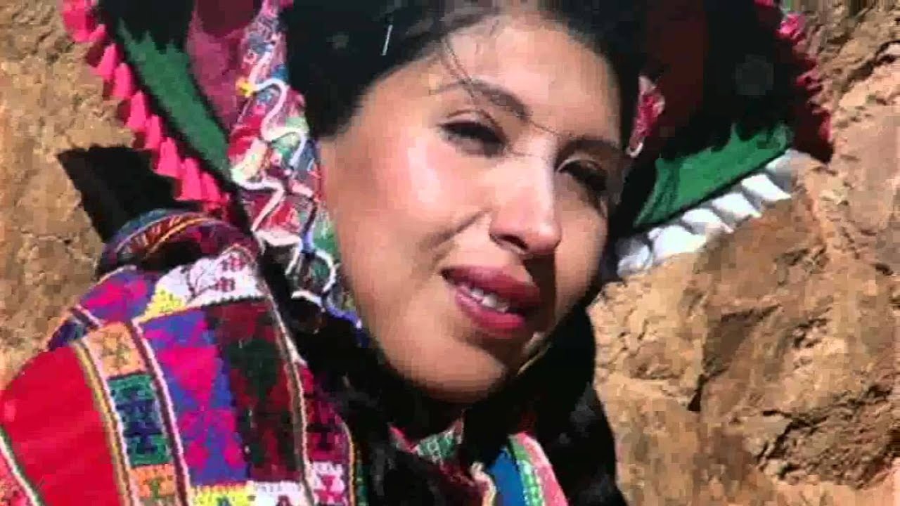 Hatun Acclla 2012, certamen de belleza de la mujer andina - YouTube