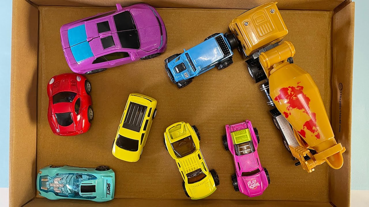 Models of cars in a box. Let's get it and see! - YouTube