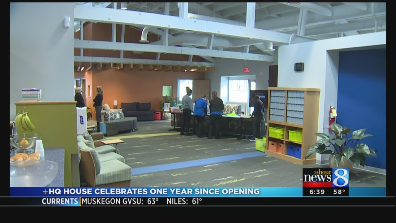 Drop-in center celebrates 1 year of helping homeless youth - YouTube