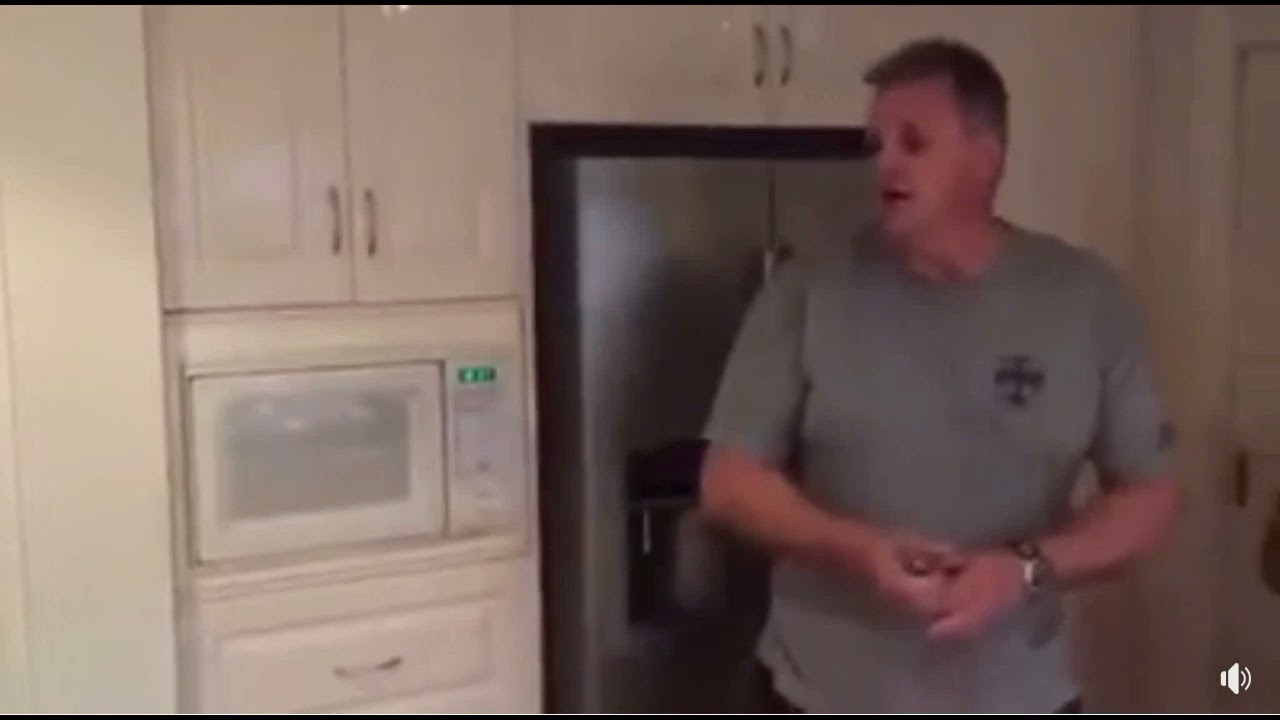 Angry Dad Australia Mouse Trap Part 2 06.10.15 - YouTube
