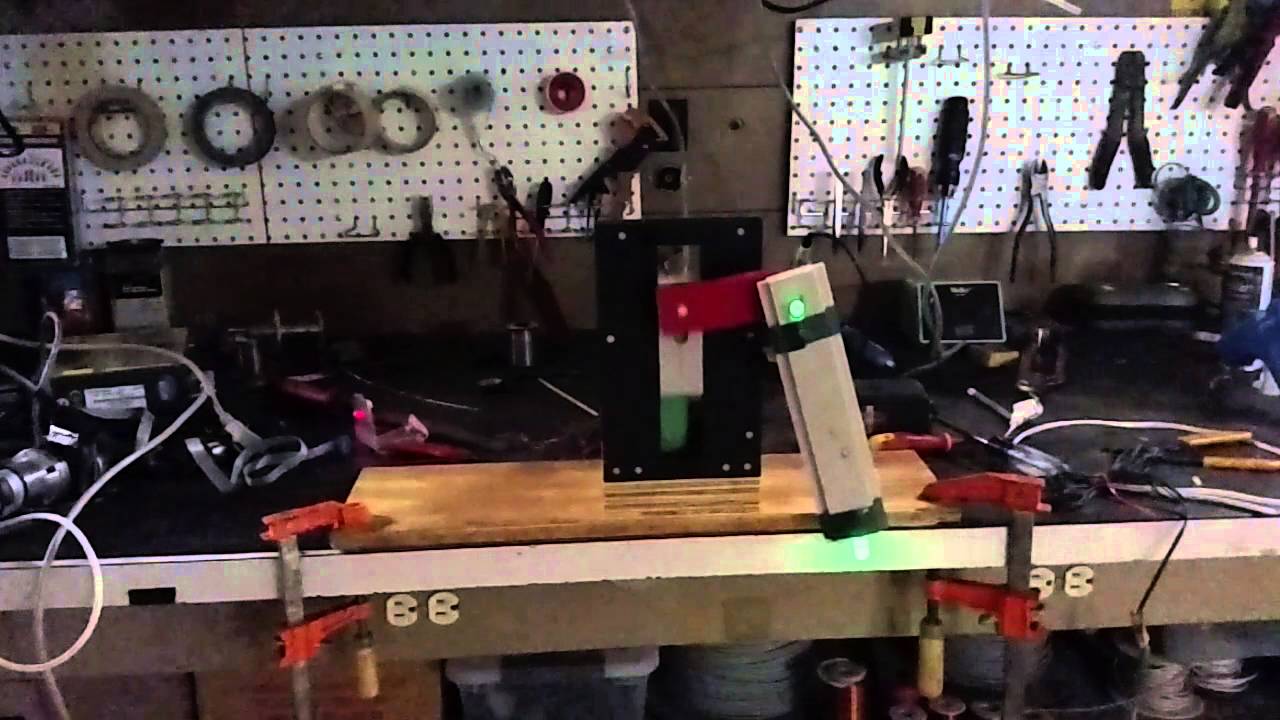 Slow motion driven double pendulum - YouTube