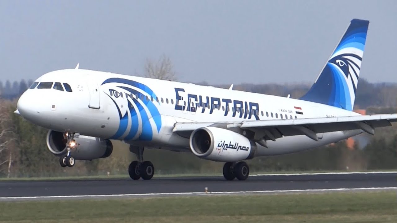 Crashed Egyptair A320 SU-GCC landing in Brussels! - YouTube