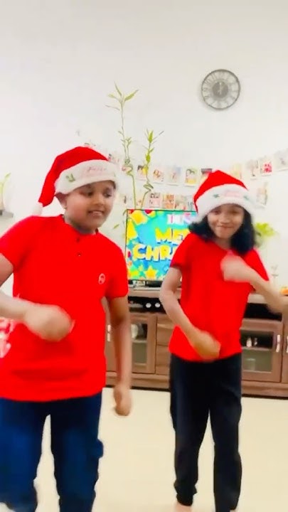 Merry Christmas 🎄🎉#vava #manu #shortvideo 🥰 🏻 - YouTube