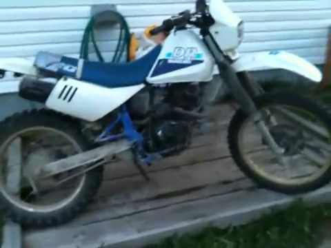 88 Suzuki Dr 200 - YouTube