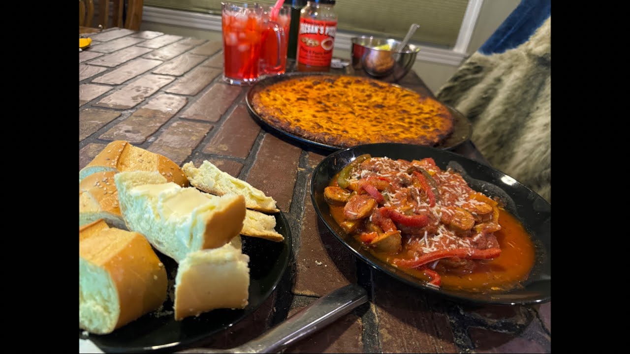 Pizza / Sausage & Peppers - YouTube