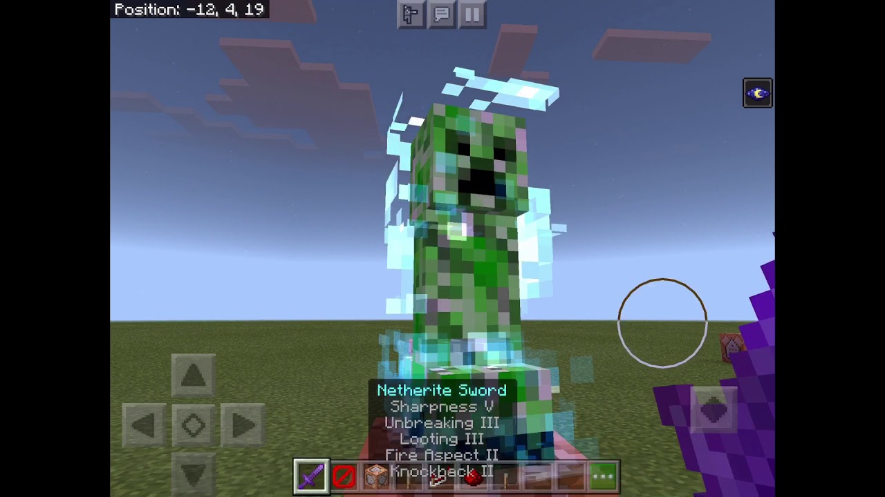 How to get a charged creeper *Simple and easy* NO MODS - YouTube