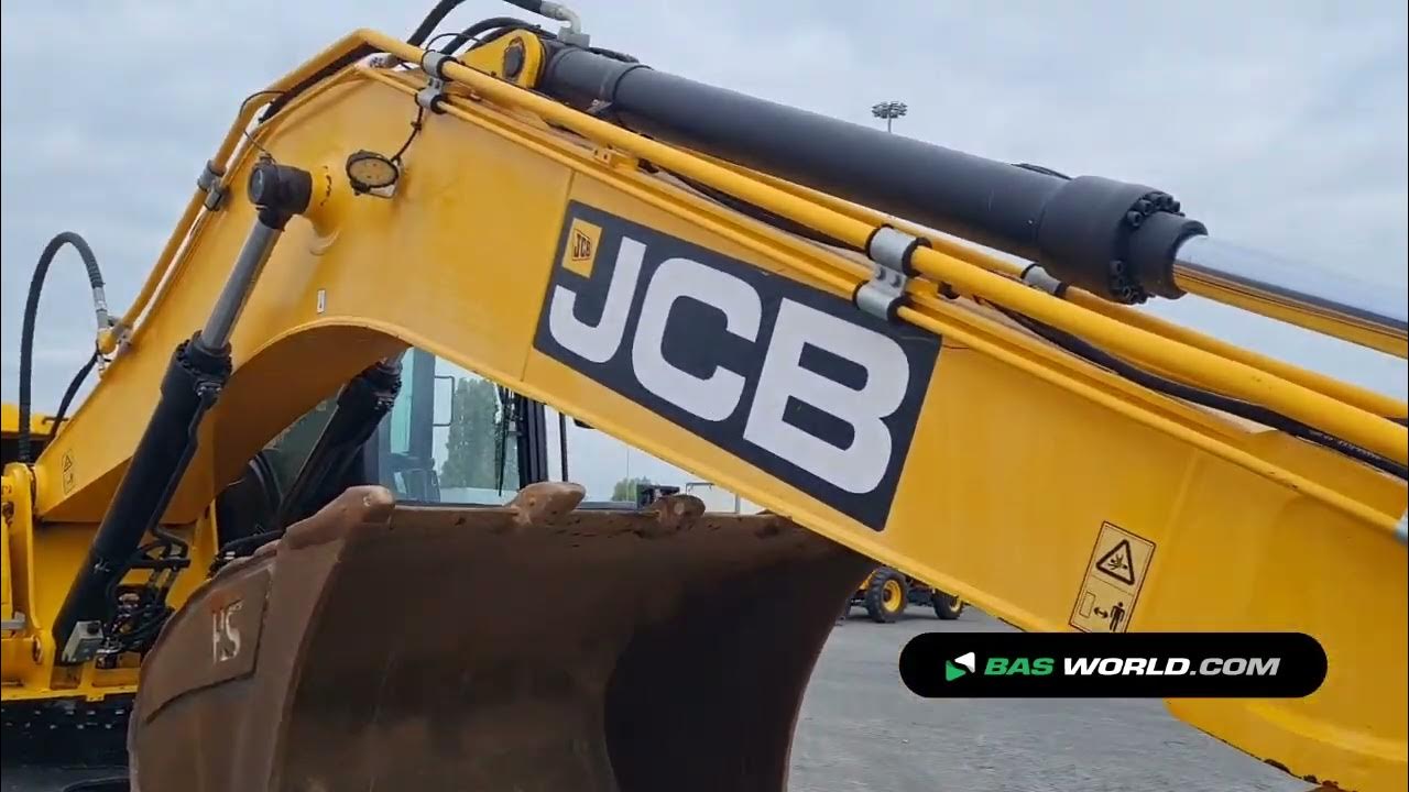 70184531 JCB JS220 LC - YouTube