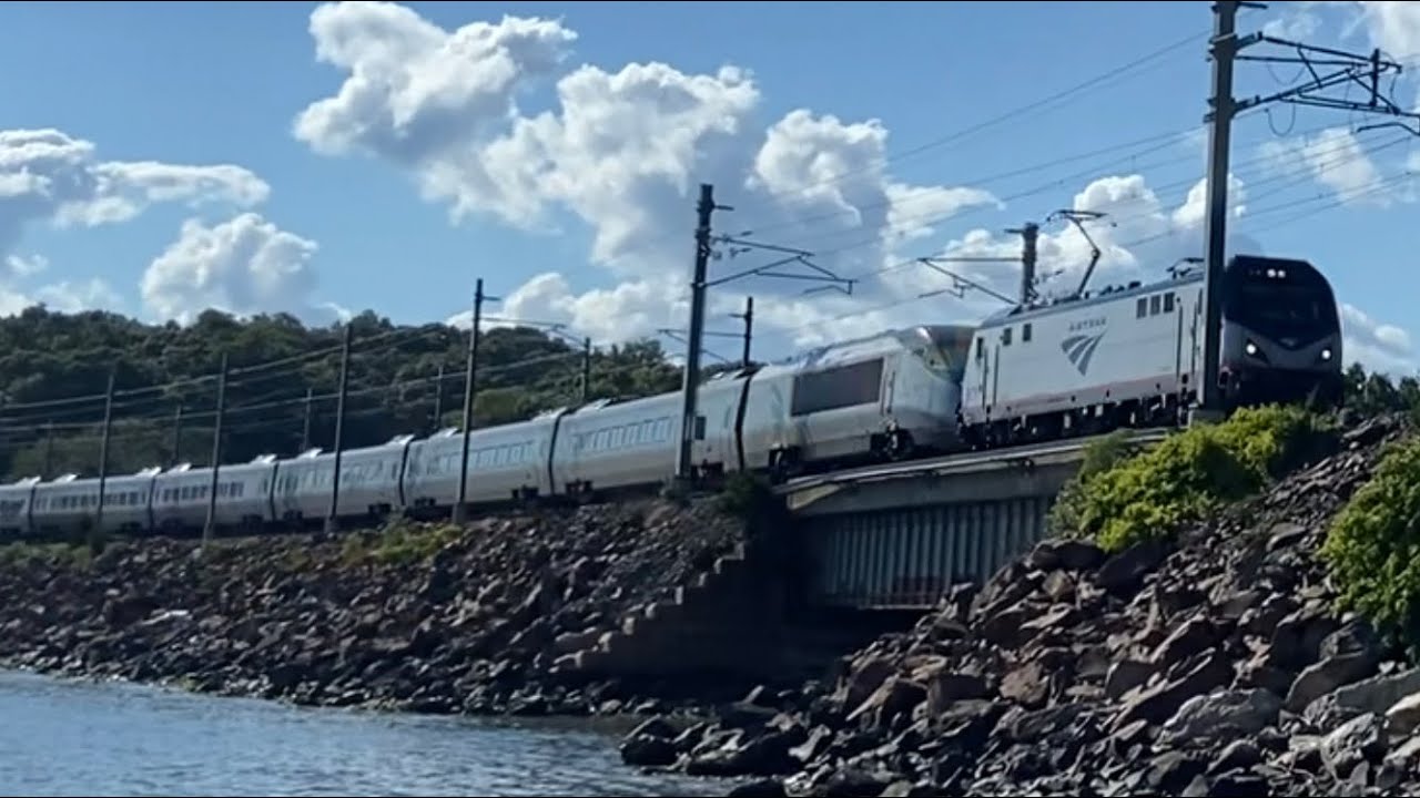 Acs-64 (619)tows dead acela(2012-2013) - YouTube