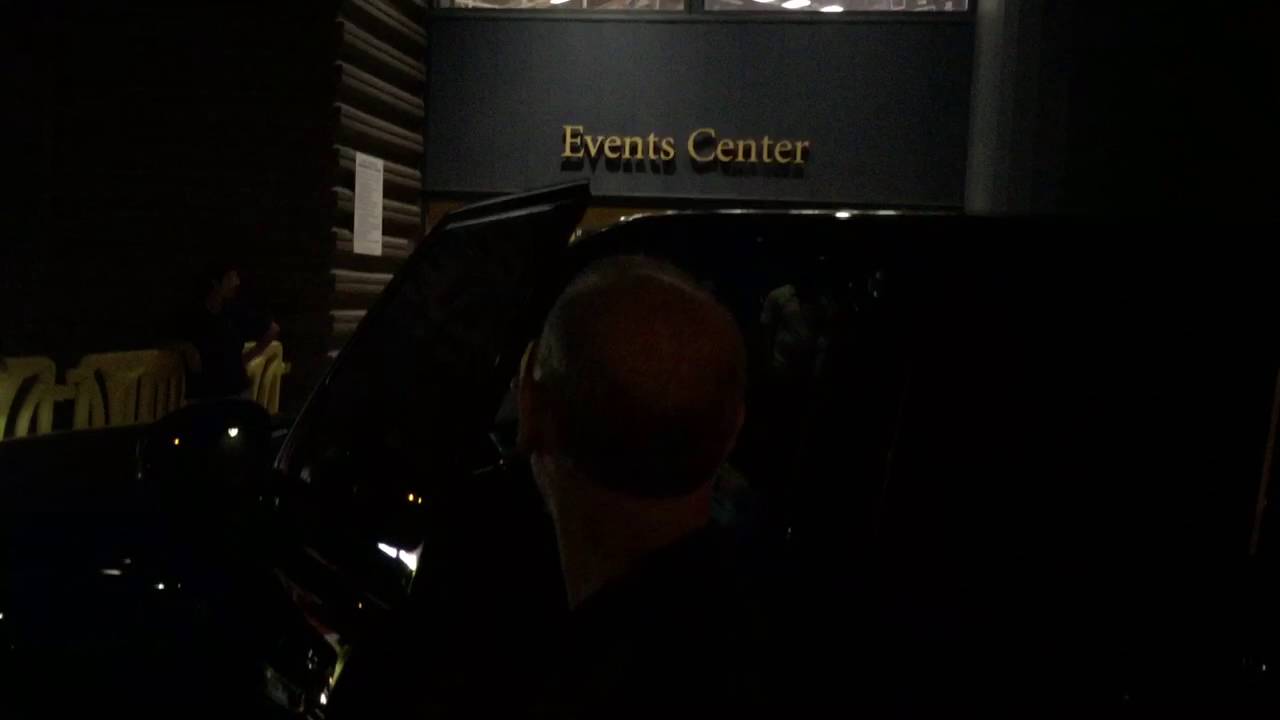 Michael Jordan leaving - YouTube