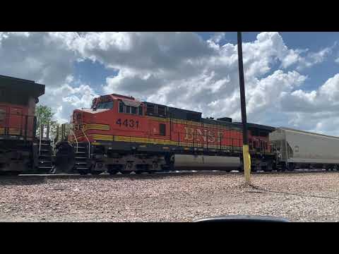 2023-07-01 Railfan Teague TX-BNSF Yard Classification - YouTube