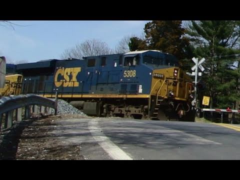CSX X176-24 Fast Empty Intermodal Train - YouTube