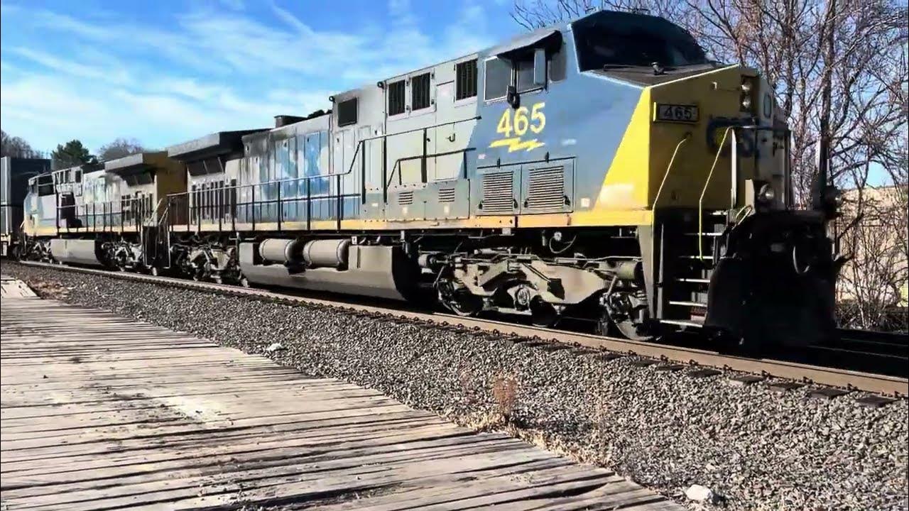 CSX I022-15 at Webster Square, Worcester, MA - YouTube