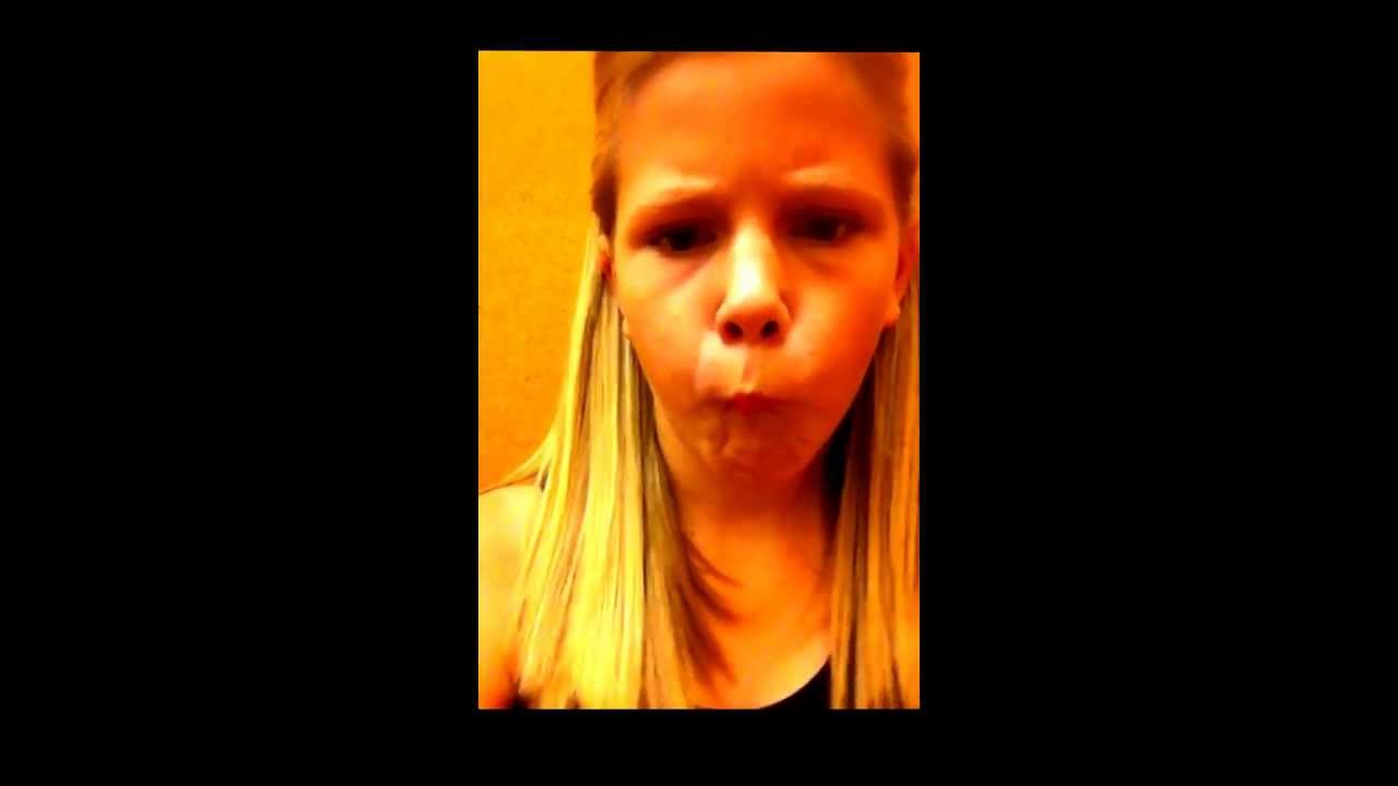 Girl make funny faces - YouTube