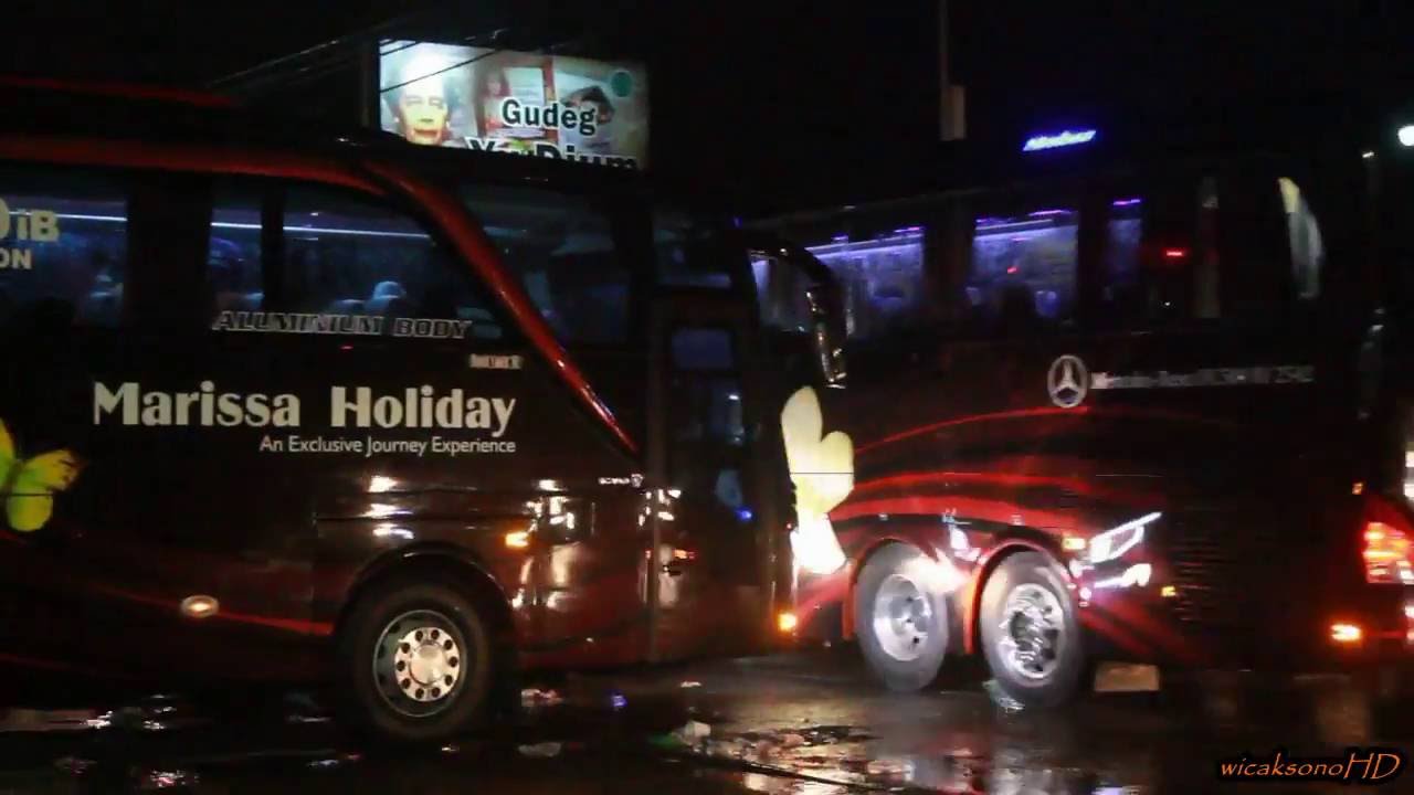 KEREN ! Konvoi bus marissa holiday - YouTube