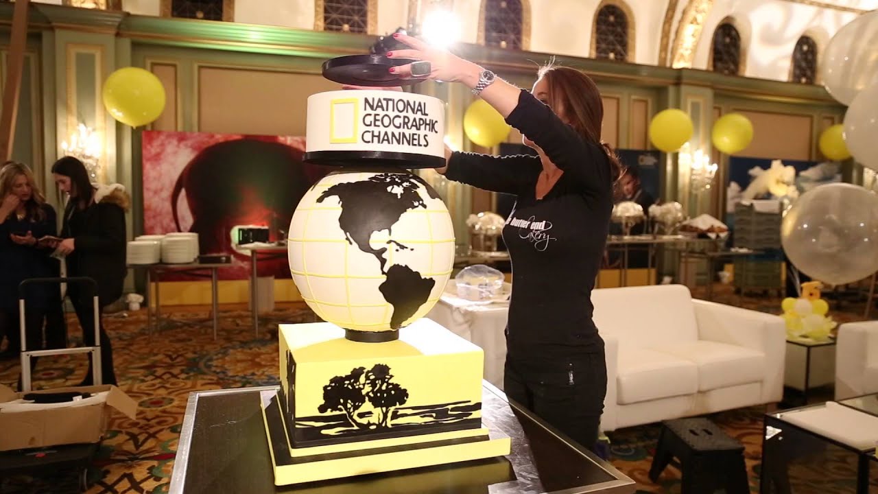 National Geographic Channel Levitating Cake - YouTube