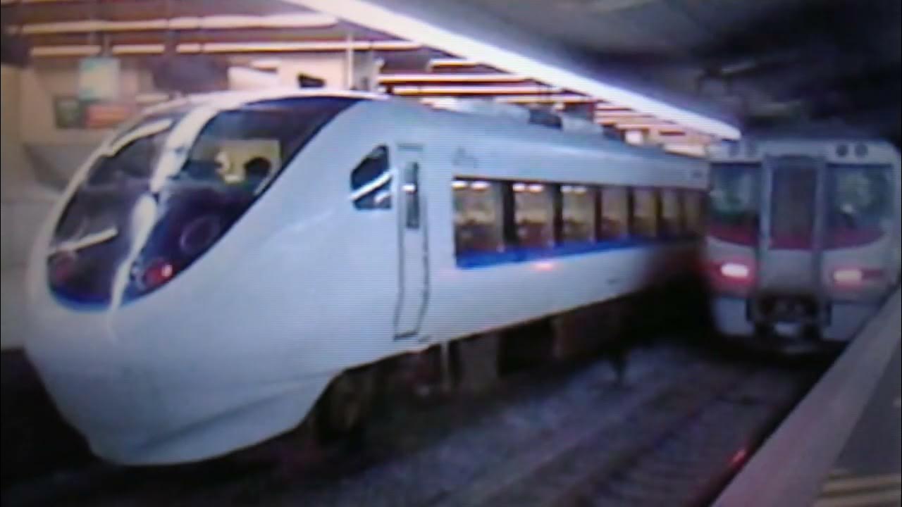 特急サンダーバード35号W32(元T22)+V11(元T15)･特急はまかぜ4号H4+H1 - YouTube