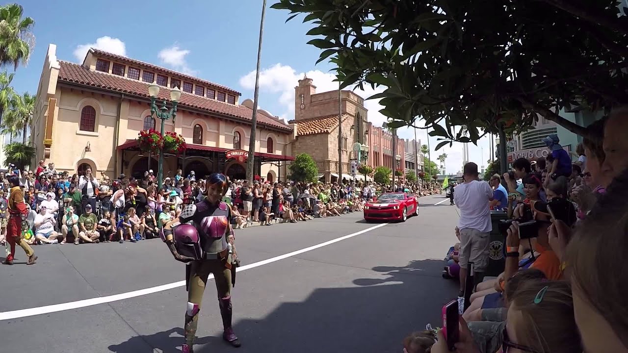 Disney Hollywood Studios - Star Wars Weekends Parade 2015 - YouTube