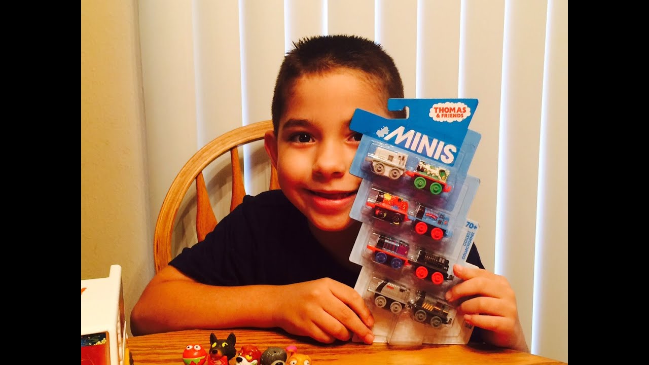 Thomas the Tank Engine Minis 8-pack Unboxing - YouTube