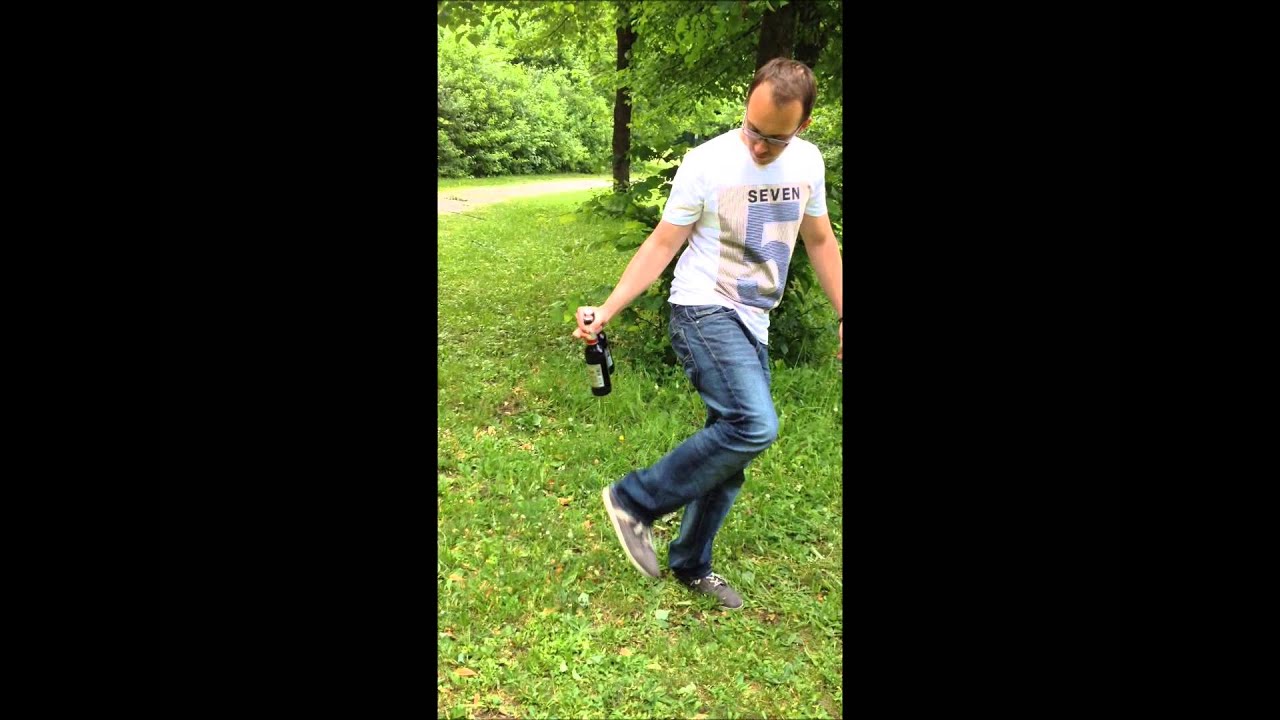 How NOT to kick-open a bottle - YouTube