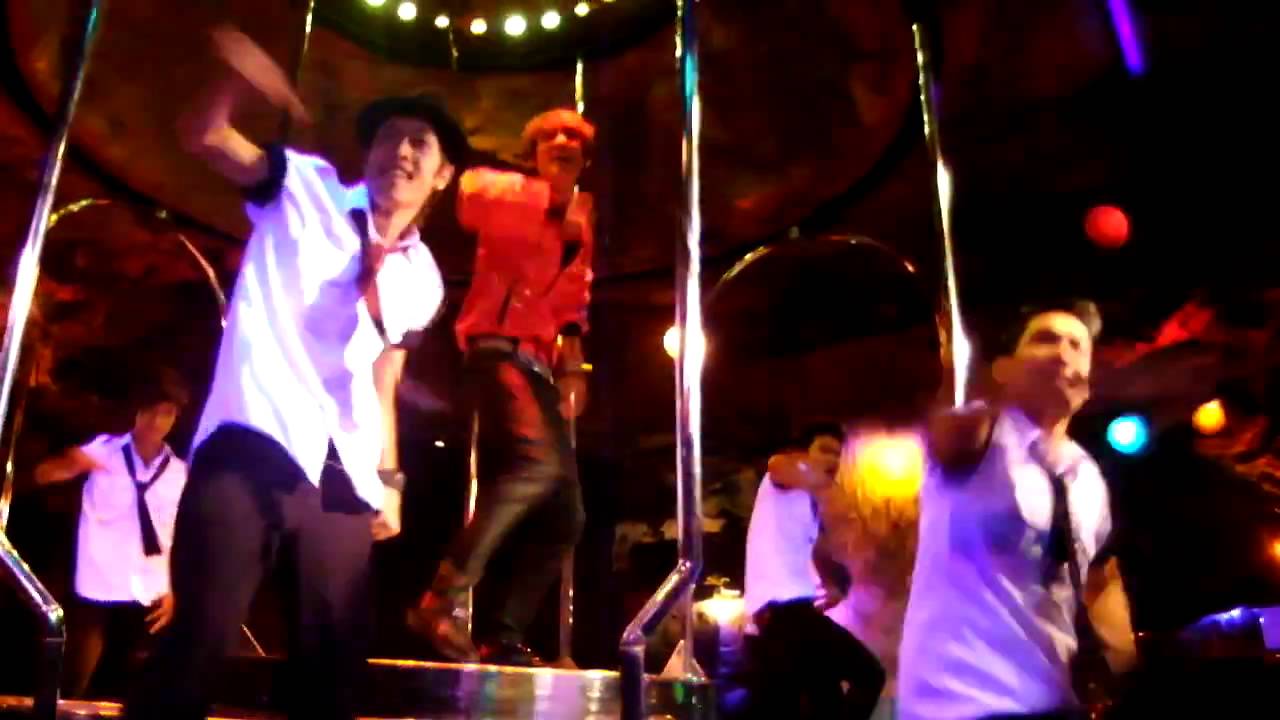 ครู วิน Diva Boy 2011 กลัวที่ไหน บี้ เดอะสตาร์ - YouTube