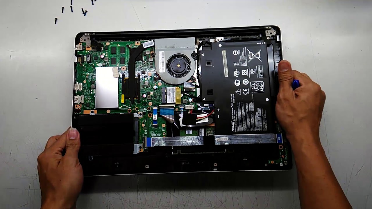 ASUS TP500LN notebook How to change internal hard disk - YouTube