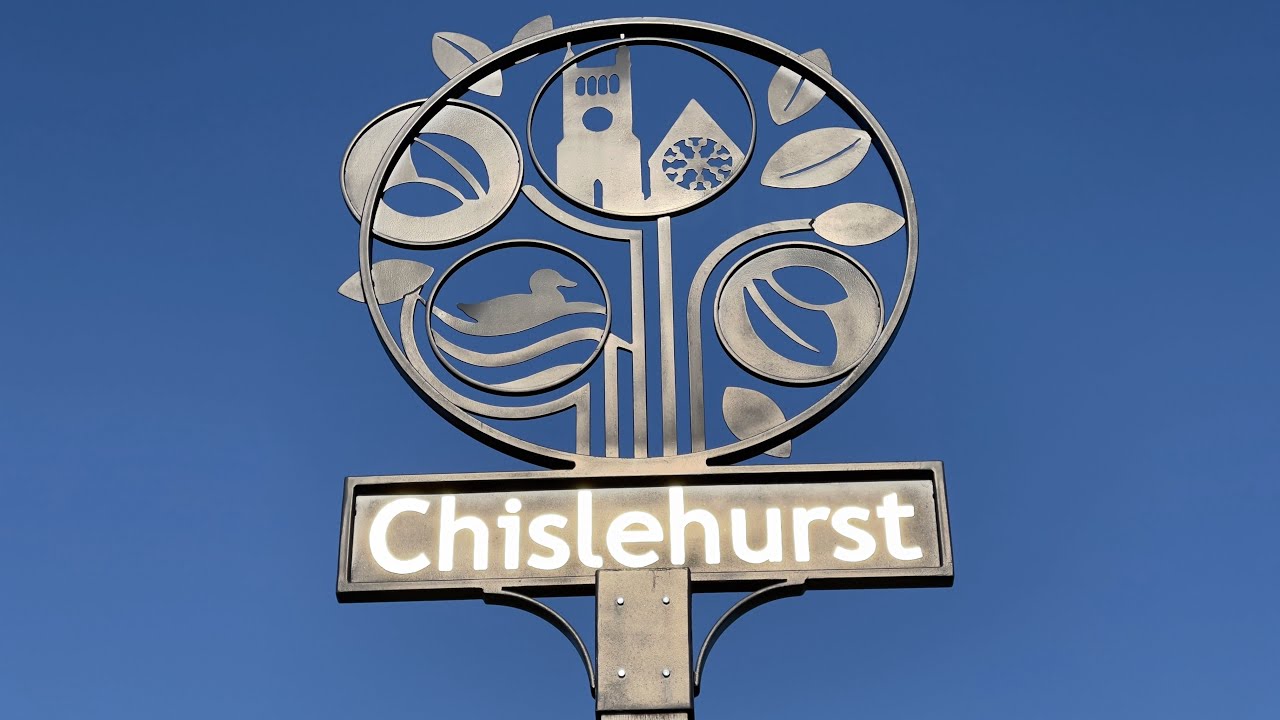 Chislehurst, South East London, UK (4K) - YouTube