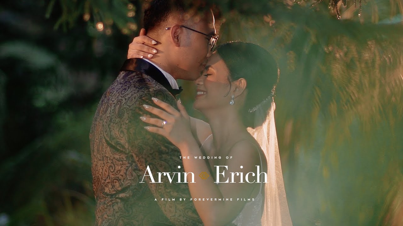 A Heartfelt Journey of Love : Witness the Emotional Walk Down the Aisle ...