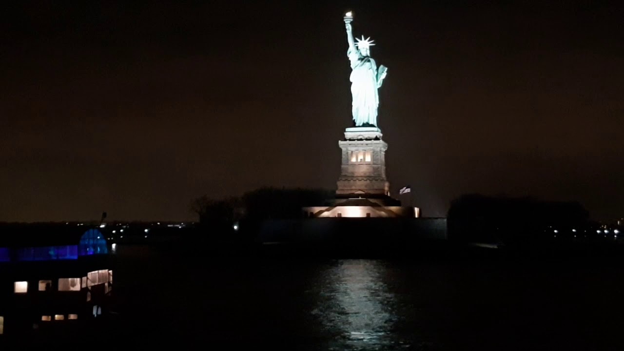 Statue of liberty at night - YouTube