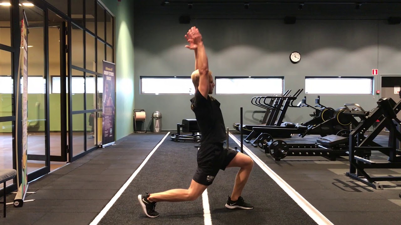 Anterior lunge w. shoulder flexion - YouTube