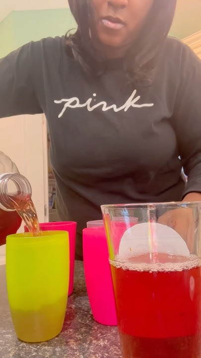 2/ MAMA MAKING IT HAPPEN😓 #minivlog #sahm #foryou #shorts #mom #cleaning #motivation #food # ...