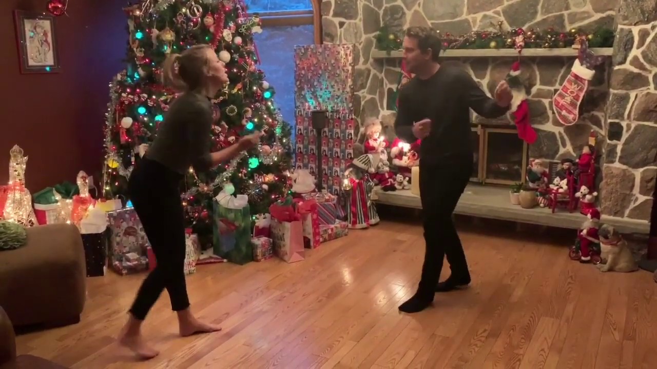 The Doubts Do "The One With The Routine" - Monica and Ross (FRIENDS ...