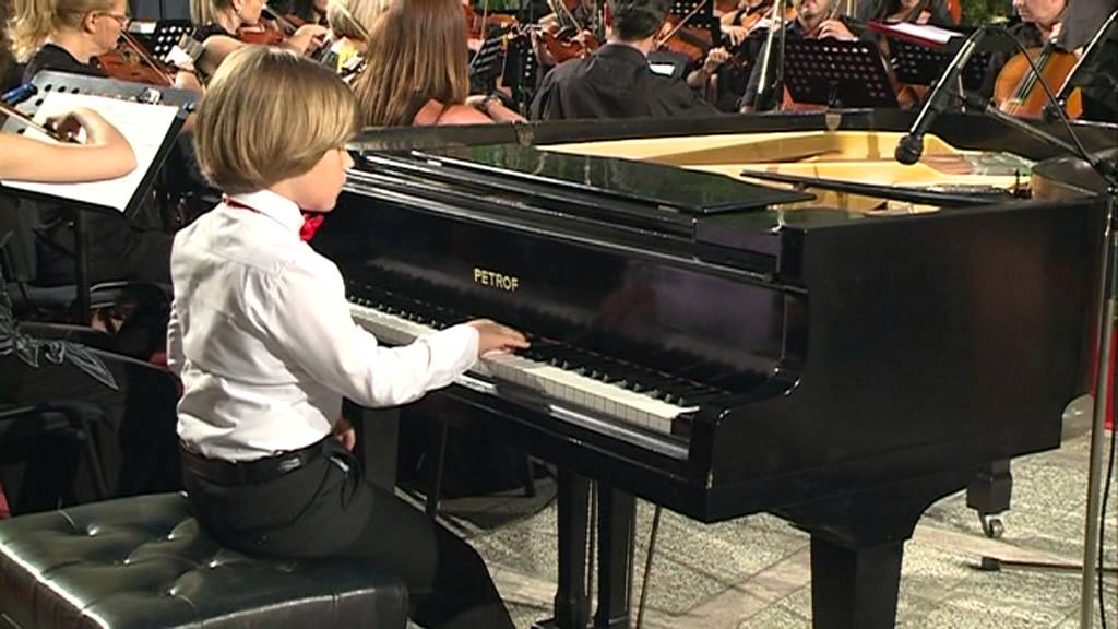 DIANA ZIU ABCNews 11 Korrik - YouTube