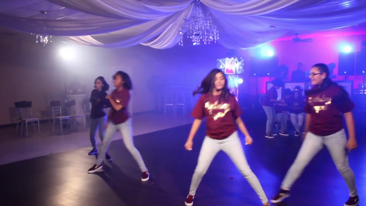 Cassie's Surprise Dance- Chris Brown/Bruno Mars - YouTube