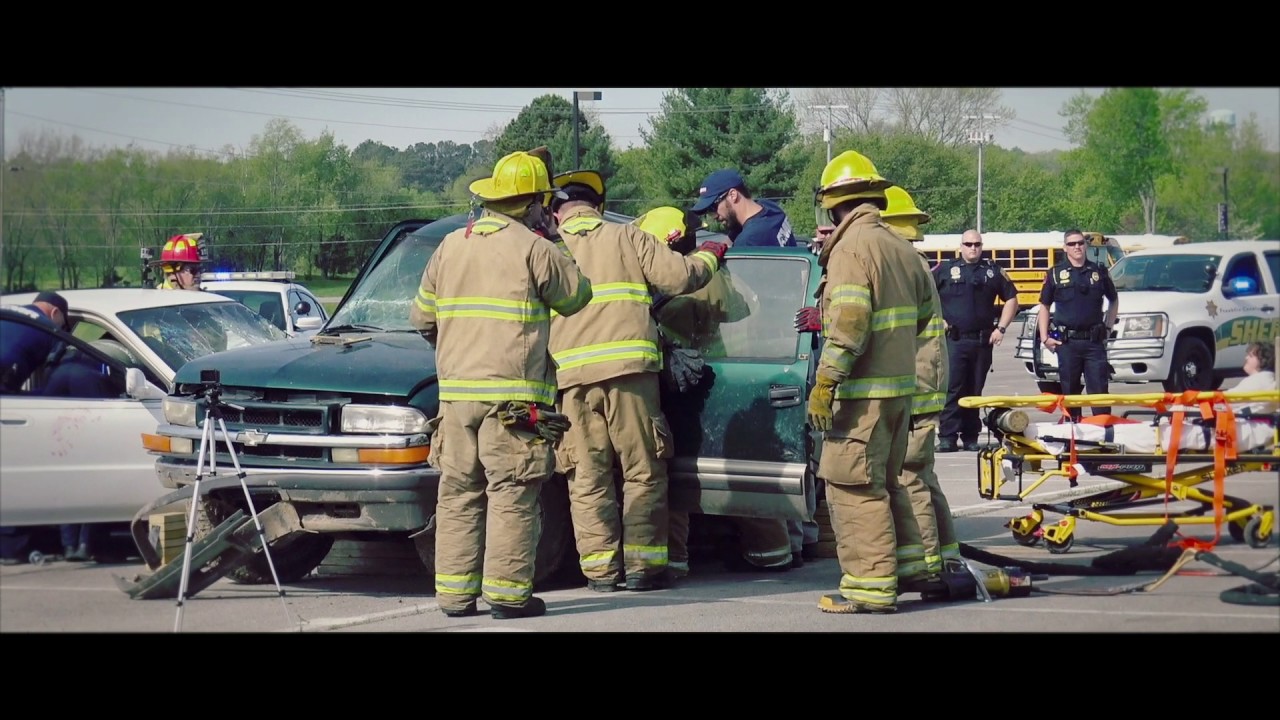 2017 Mock Prom Disaster - YouTube