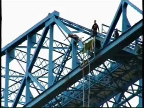 middlesbrough transporter bridge Andrew Scantlebury Bungee Jump - YouTube
