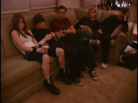 Avril Lavigne - Making of I'm With You (B Roll) 8/11/2002