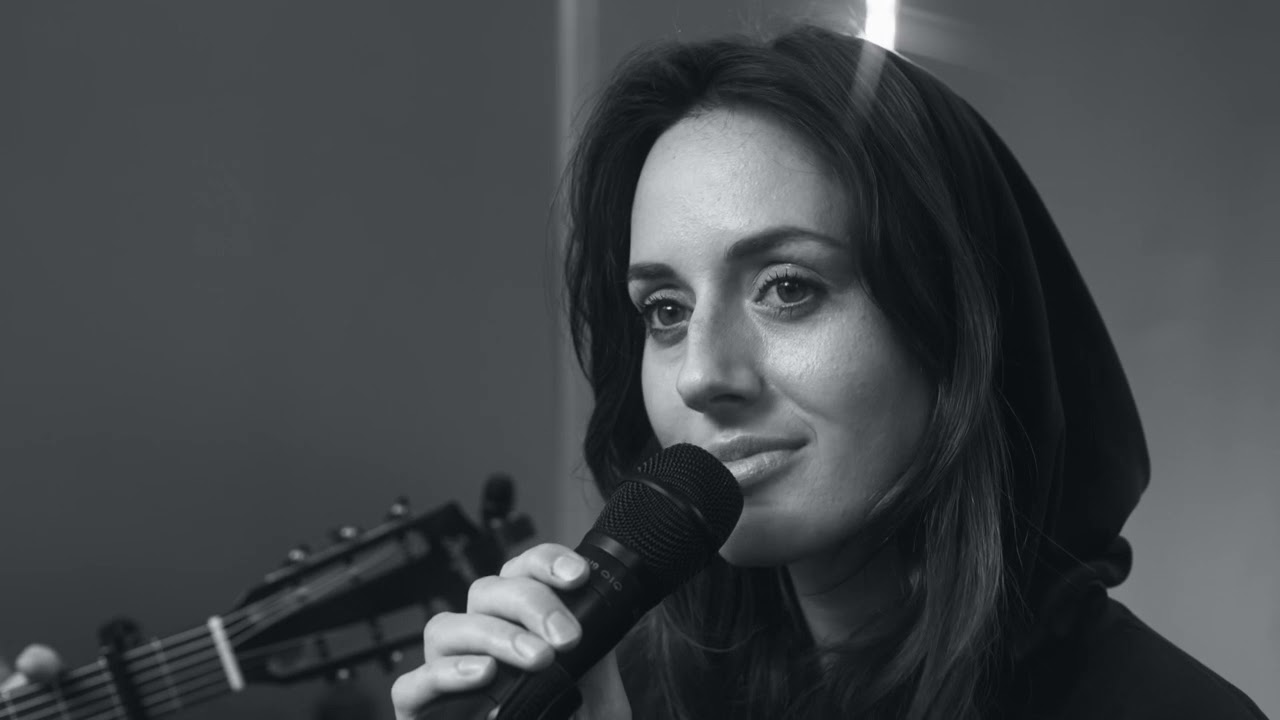 LYNN - golden hour (acoustic) - YouTube