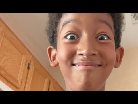 Making a cake for hitting 200 subscribers - YouTube