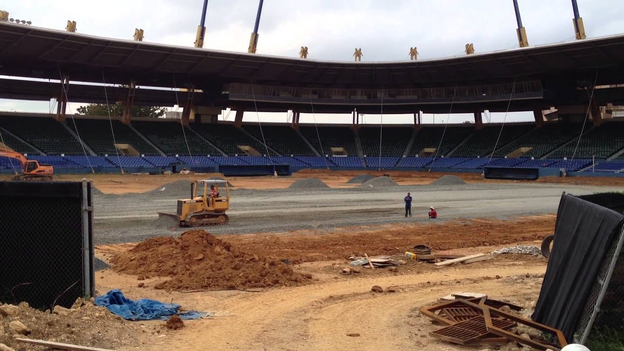 Remodelacion Estadio Juan Ramon Loubriel, Bayamon abril 2012 - YouTube