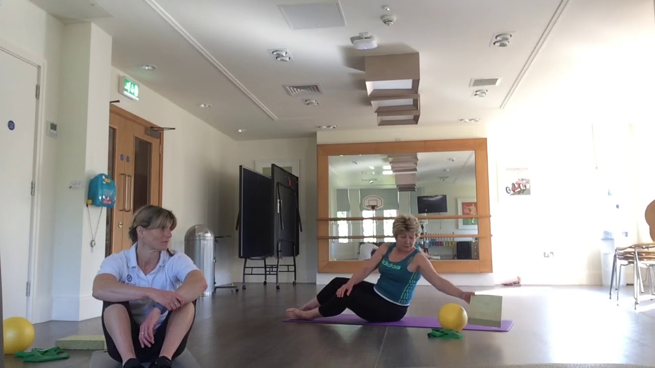 Ana’s advanced Pilates class - YouTube
