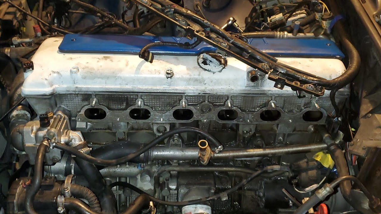 Jaguar xj6 1995 intake manifold out. - YouTube