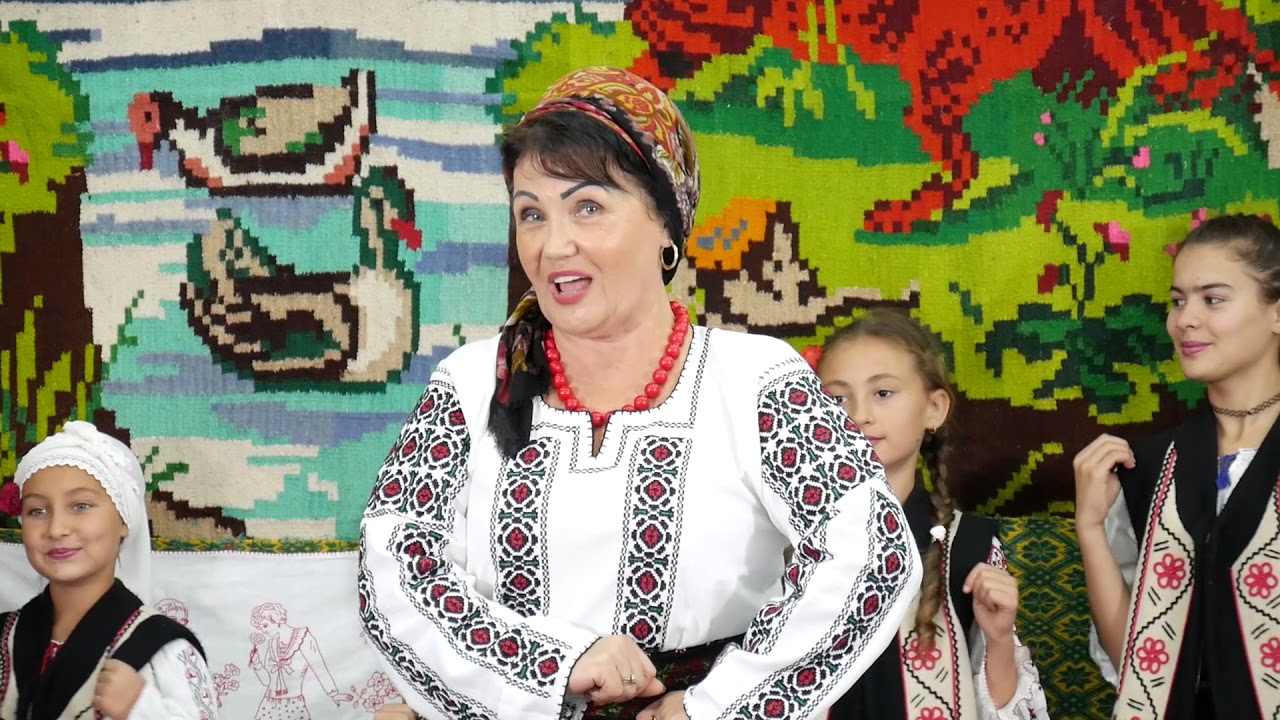 Gabriela Manole Diaconescu Cine stie a juca bine - YouTube