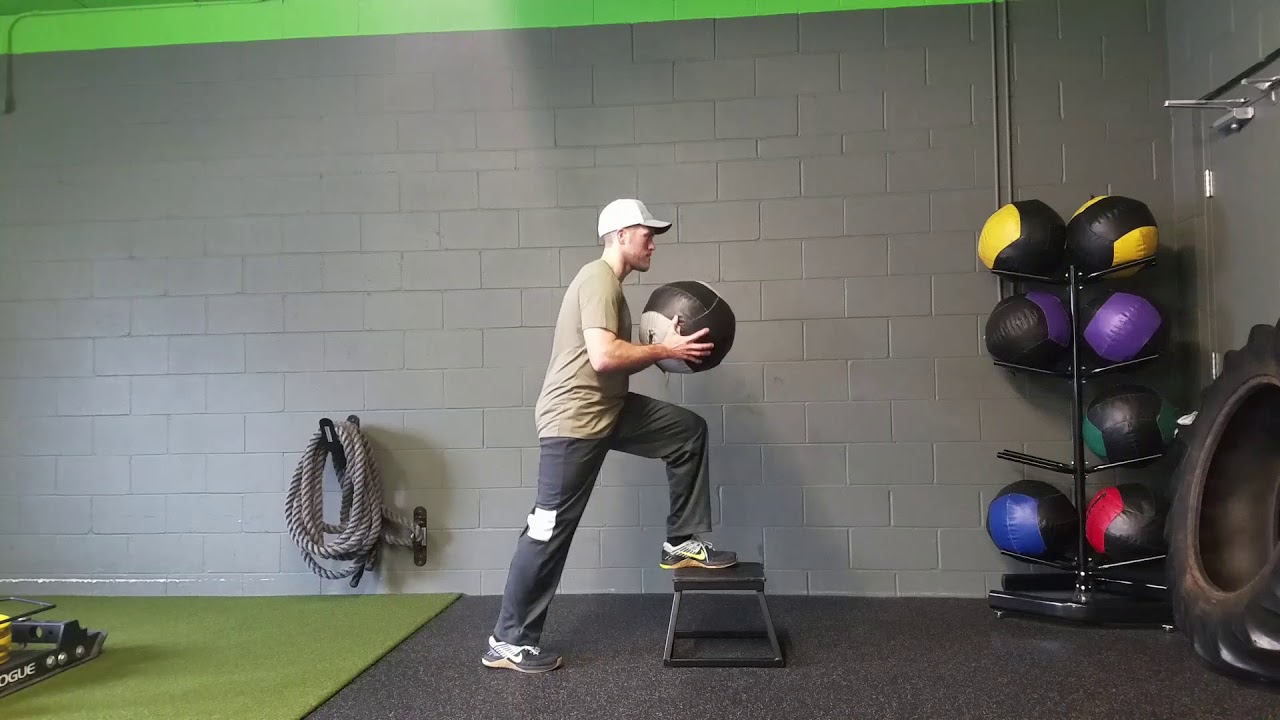 Unity Fitness - MB Step Up to High Knee + FFE Side Rotation Throw - YouTube