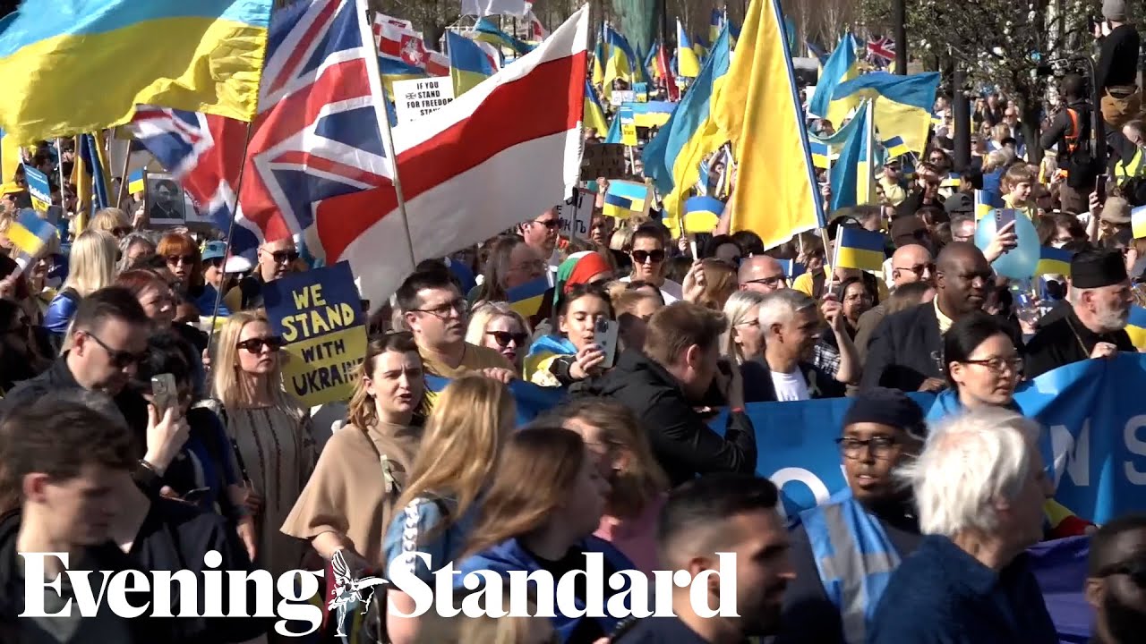 London Stands with Ukraine march: Thousands protest against Russian ...