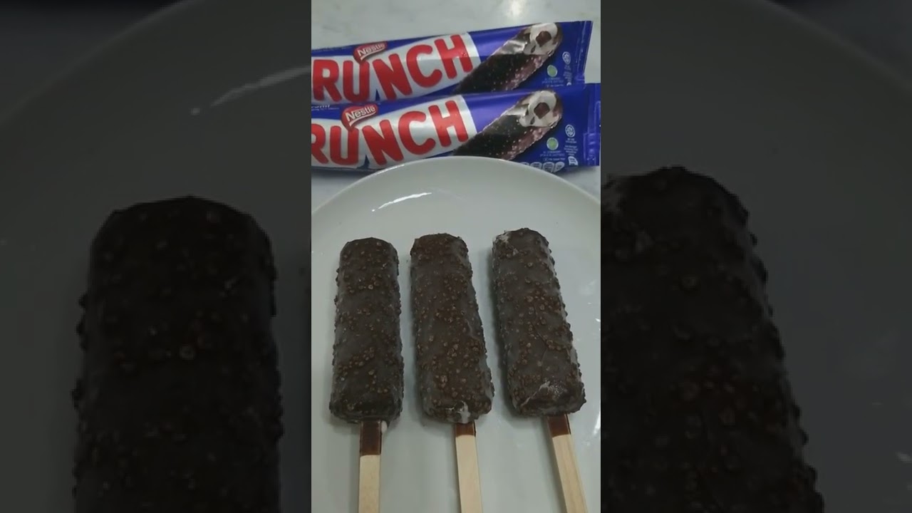 🌈CHOCOLATE VANILLA CRUNCH BAR ICE CREAM🍦🍫 #asmr #satisfying #shorts # ...