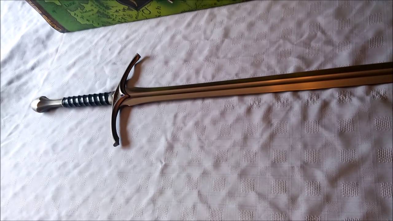 United Cutlery Glamdring Sword (The Foe Hammer) - YouTube