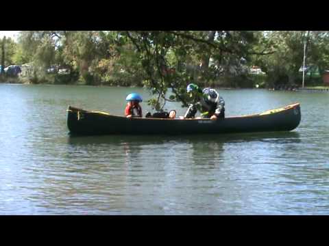 Canoe capsize at Ellerton Park with James. April 2011 - YouTube