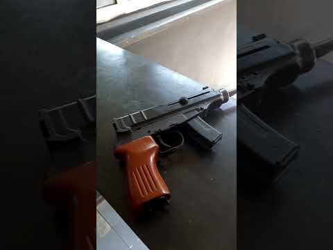 CZ SKORPION 61S Cal 765 da decada de 70 - YouTube