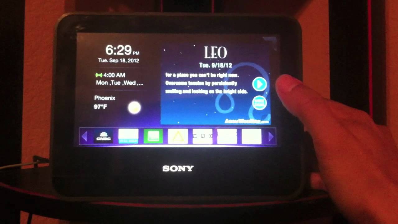 Sony Dash HID-C10 Start Video and Apps - YouTube
