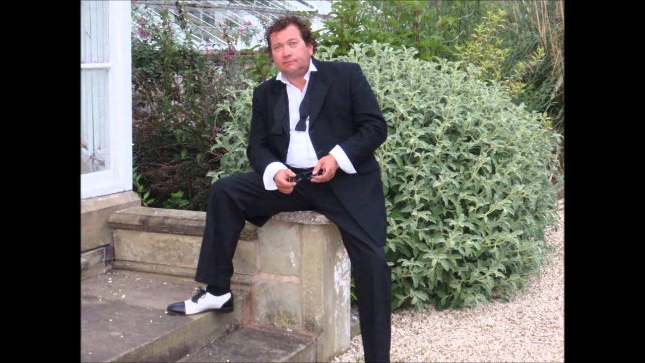 Jon Carney - "Never Gonna Fall In Love" - YouTube